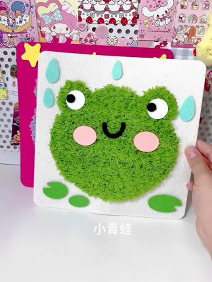 ...这个安全钝针配上毛茸茸的毛线就能戳出可爱的小动物,做好之后满满...