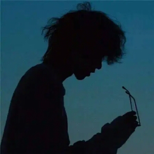 半瓶盖-官方 