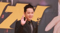 酷的娱乐圈 2022 张根硕受邀韩版《纸牌屋》导演新剧 有望时隔四年...