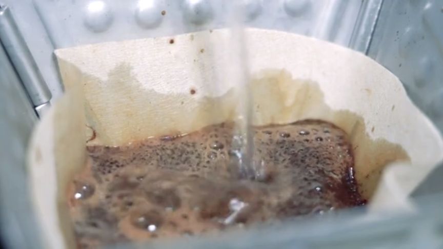 你会自己磨豆手冲咖啡吗