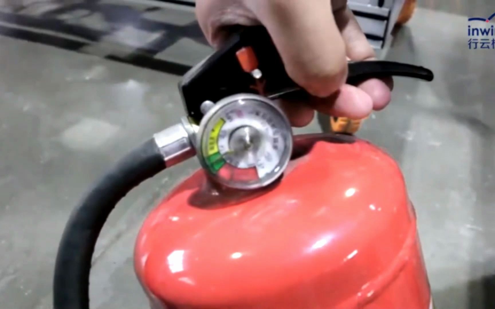 新能源汽车维修工位检查规范视频