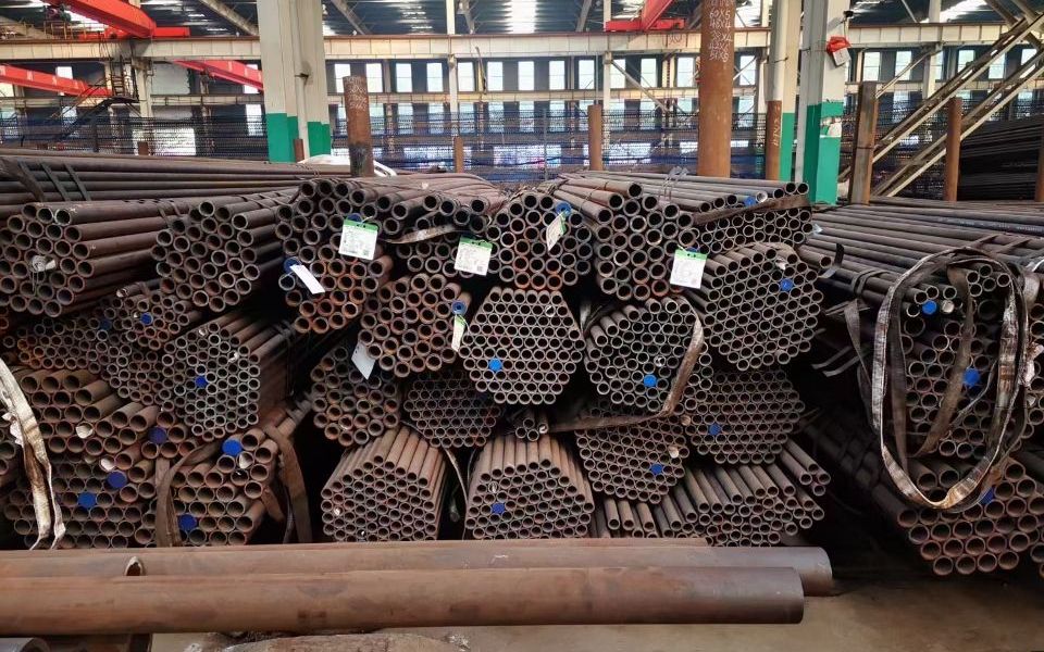 厚壁无缝钢管高压锅炉管、低中压锅炉管、无缝钢管、合金管、流体管