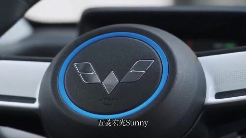 揭秘太阳能电动汽车:省钱又环保,价格和实图全曝光!