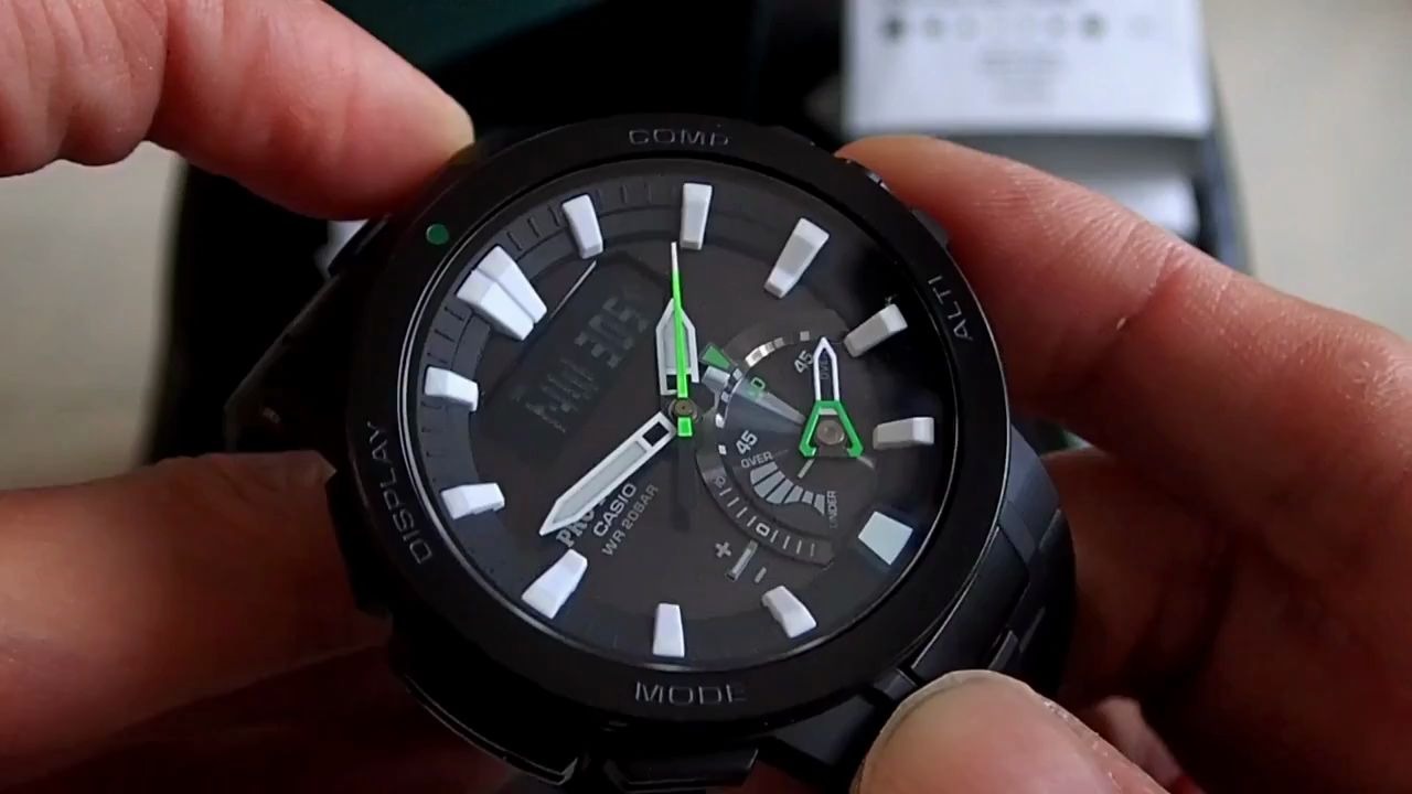 卡西欧CASIO PRO TREK PRW-7000-1ADR太阳能电波登山男表开箱...