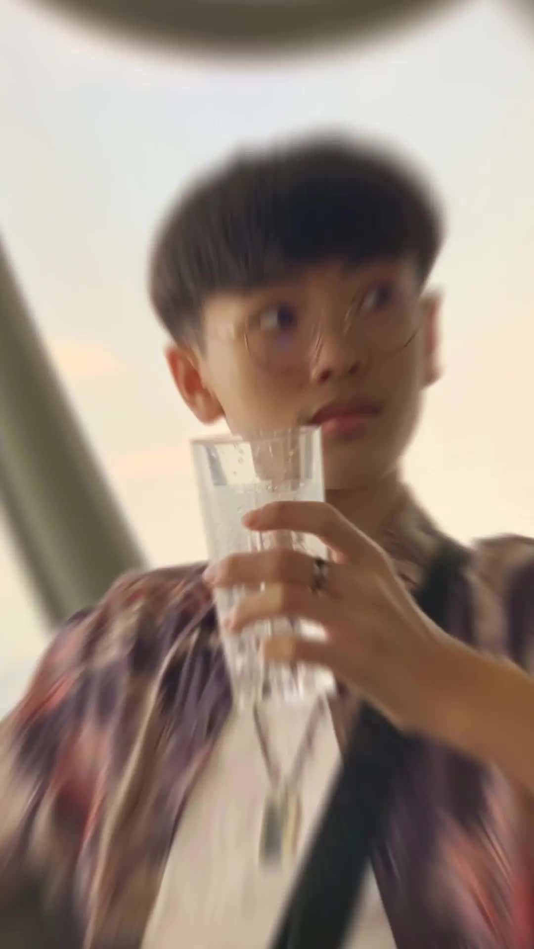 每个微笑都是快乐的传递,温暖人心