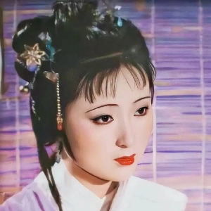 何妨看一线天 