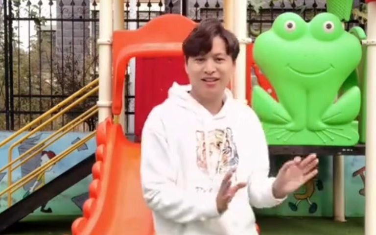 少儿舞蹈教学,又开始教小朋友们跳舞了!