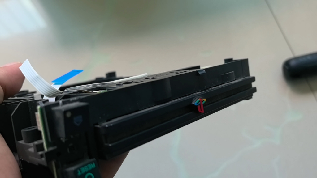 索尼ps2更换光驱标志