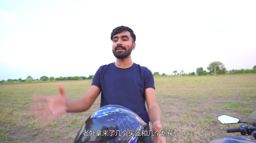 外国小伙用乐高拼出一台电脑,鼠标键盘一应俱全,还玩起了游戏!