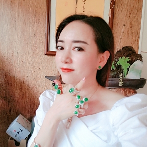 燕紫讲玉 