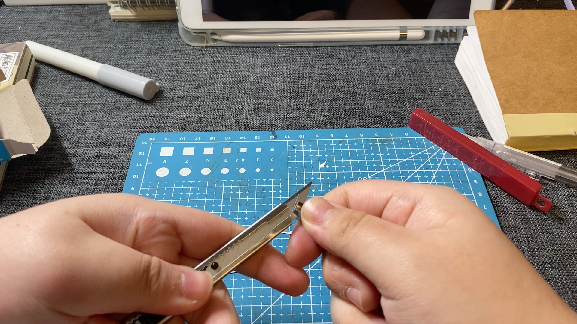 更便宜的笔刀刀片