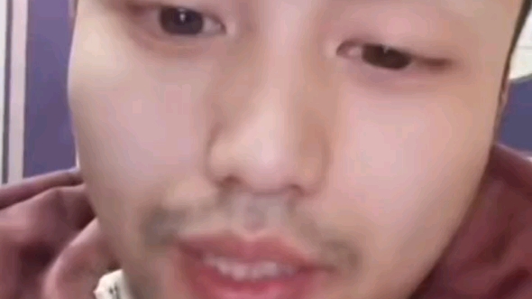 还记得那个二月借钱请粉丝吃饭的耀扬吗