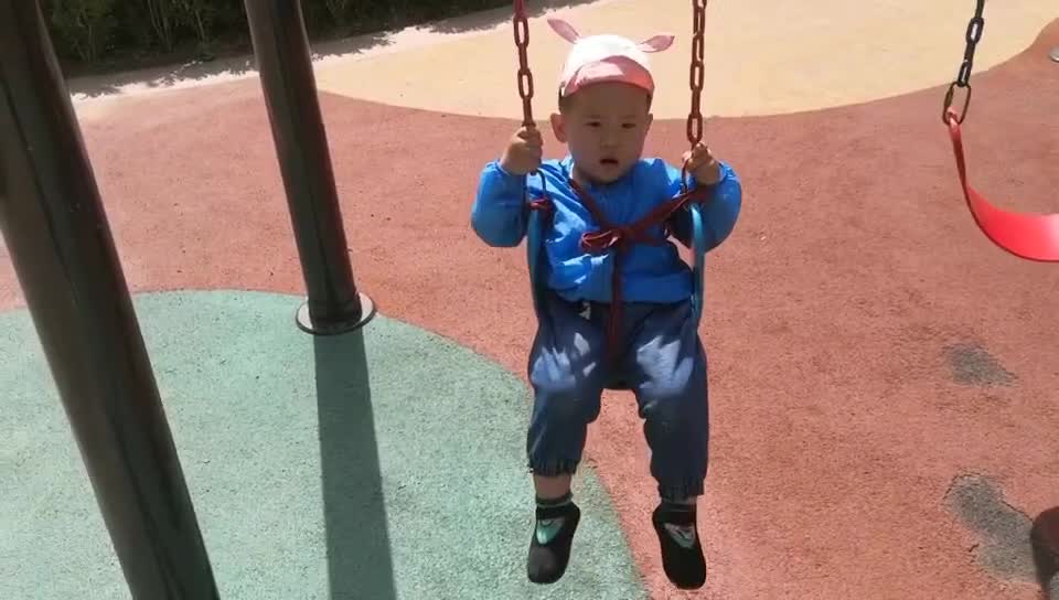 以绑粽子方式开启ߔ�安全打秋千模式[赞][赞][耶]