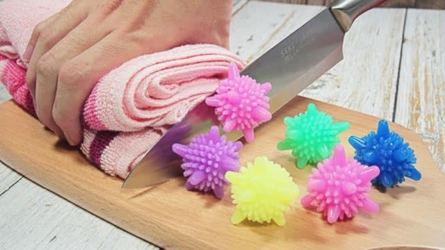 创意定格动画:用洗衣工具制作海鲜炒面,虾仁竟是毛巾做的!