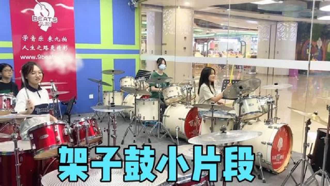 ...天也不热了,也不用催促了,跑的比兔子都快,每笑一次敲错一次#记录...