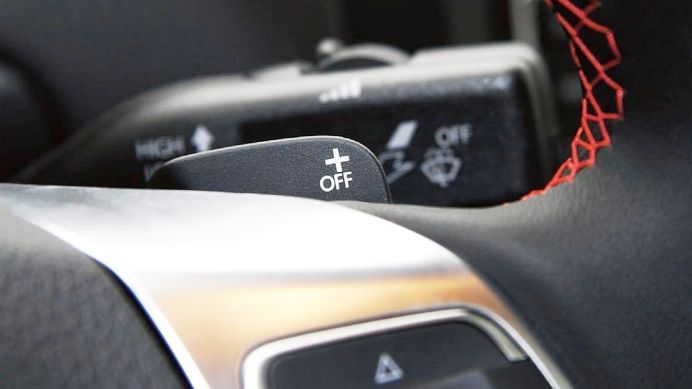 CVT变速箱可以换挡拨片来减挡降速吗?老司机说了实话,有道理