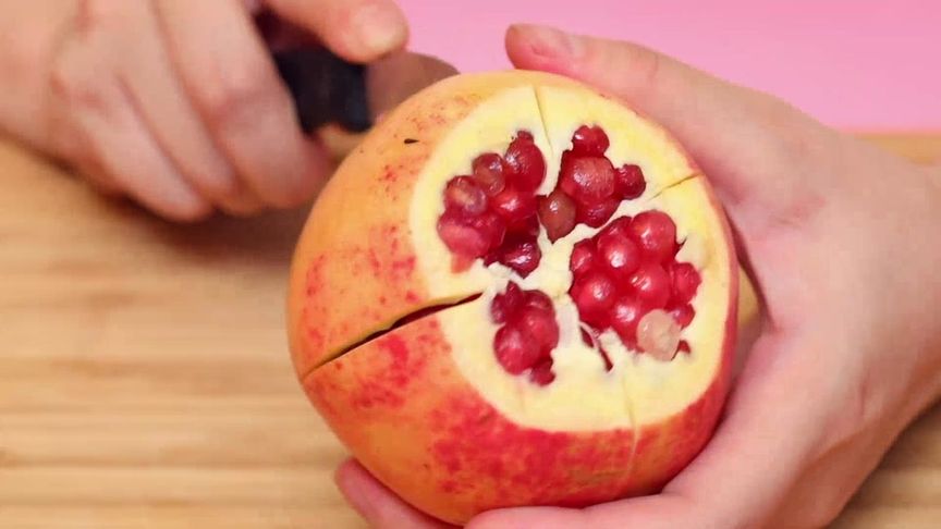 如何快手吃石榴,你只需要学会这3招