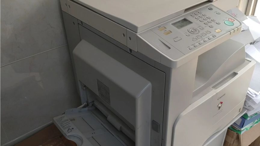 花300块给这台老复印机加装双面器,用户再也不用手动打印双面了