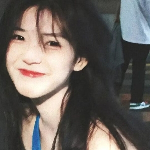 -娜娜不吃辣- 