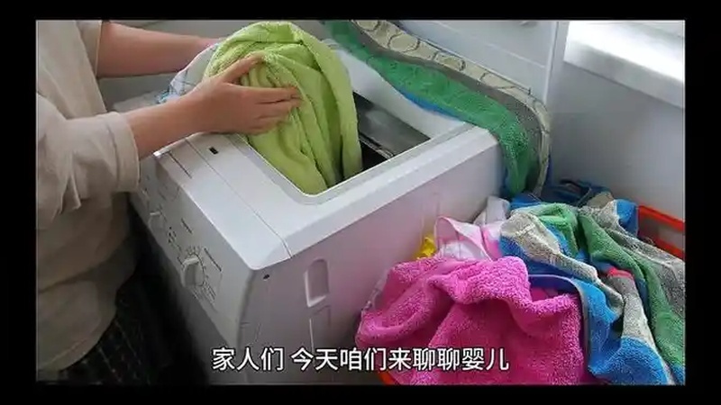婴儿衣服可以用洗衣机洗吗