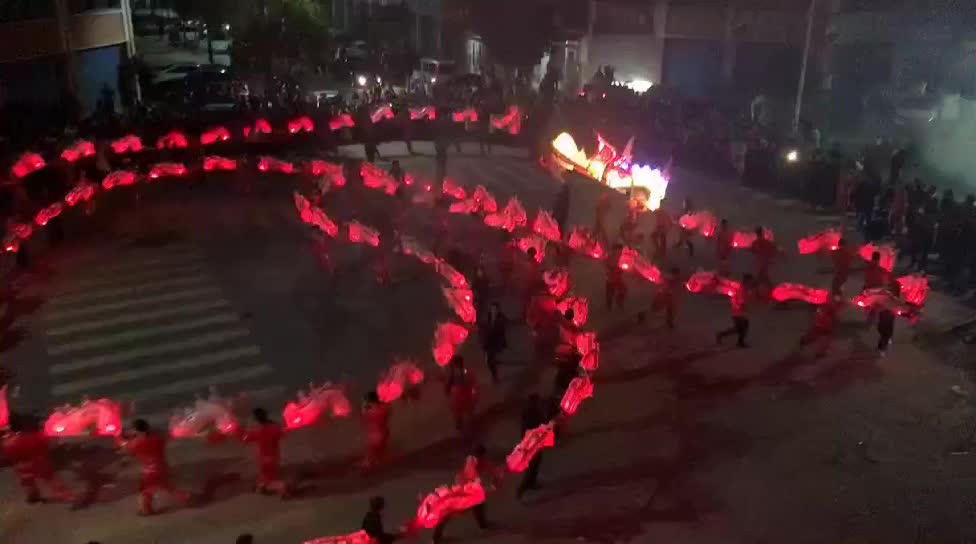 家乡过年的传统文化,带来节日气份,是不是能纳入世界非遗呢?