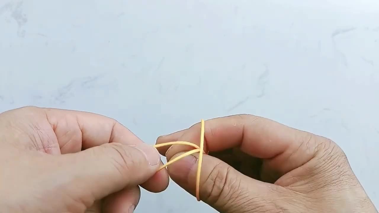 挂绳结打法,简单实用漂亮,可以绑任何挂坠