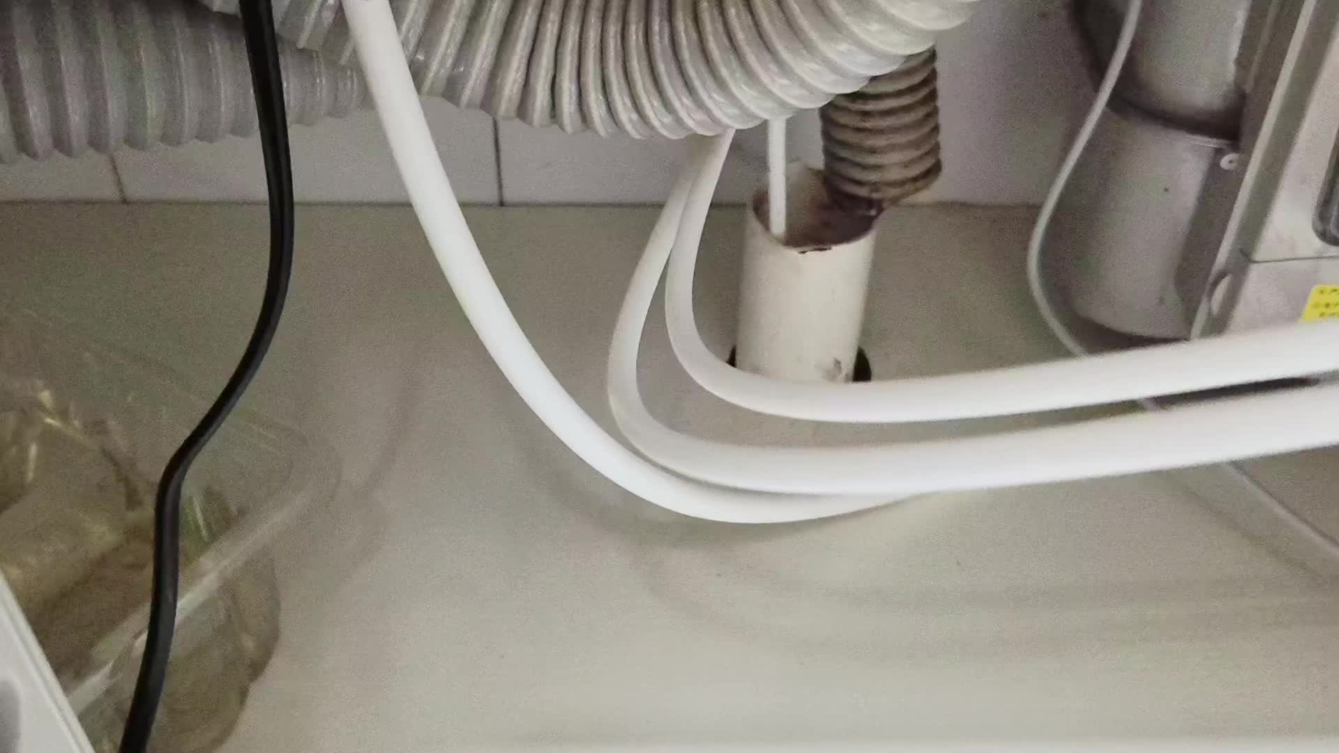 厨房间下水50管太长大平,怎么疏通?#疏通厨房下水管 #分享生活小...