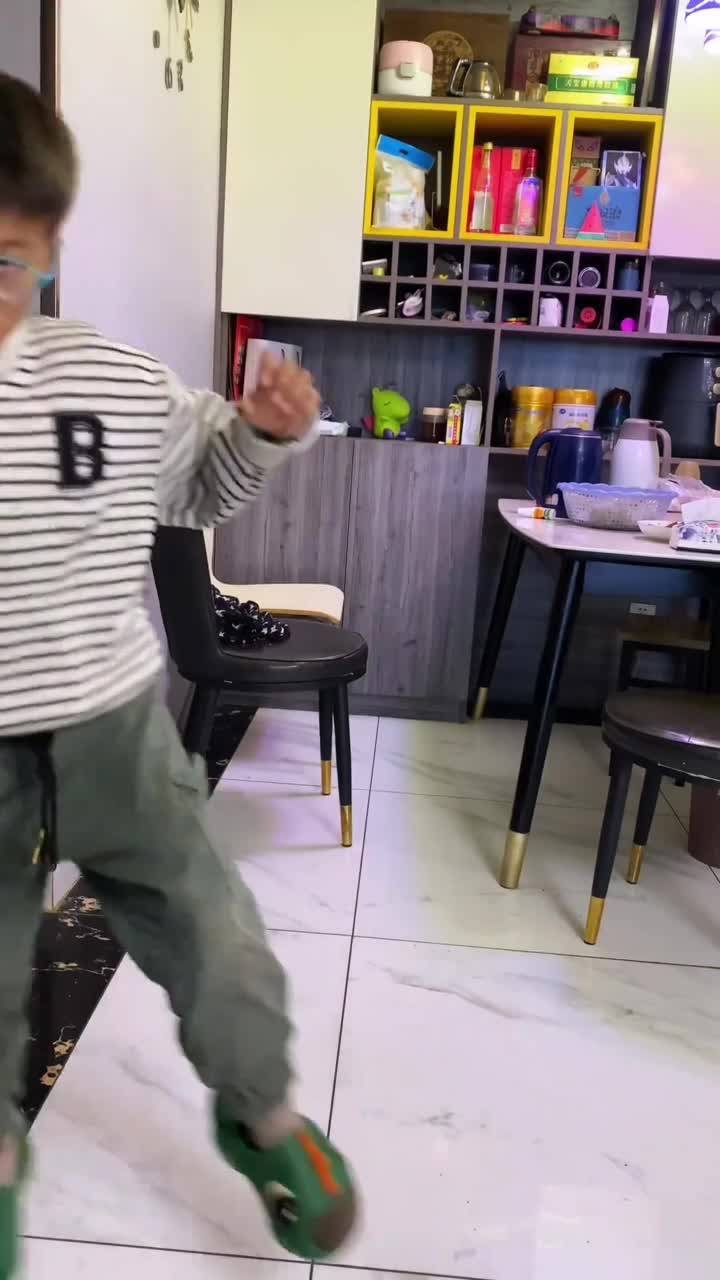 手工:这样的皮筋枪,你玩过吗