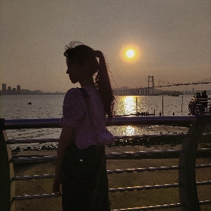 Dai派大星 