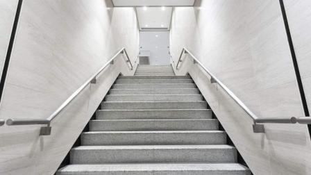 你知道吗,为什么楼梯台阶数都是单数?没想到作用可不少