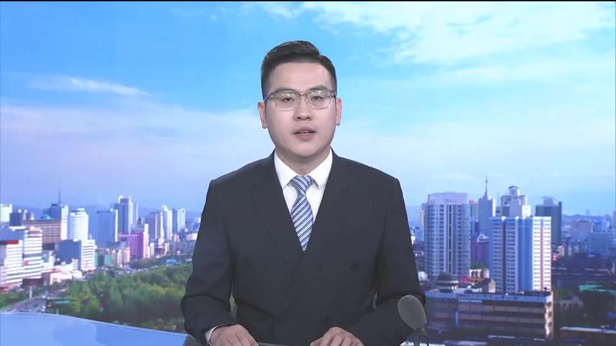 乌鲁木齐:宪法宣传进企业 法治理念入人心