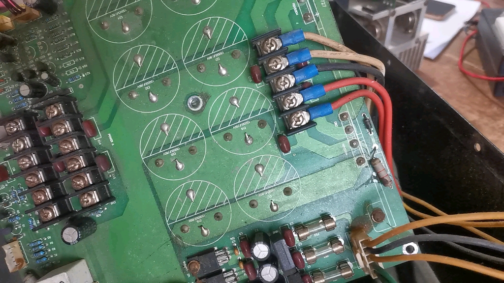 学会看电路维修一点也不难,只是花点时间查电路,最终可以找出原因,带...