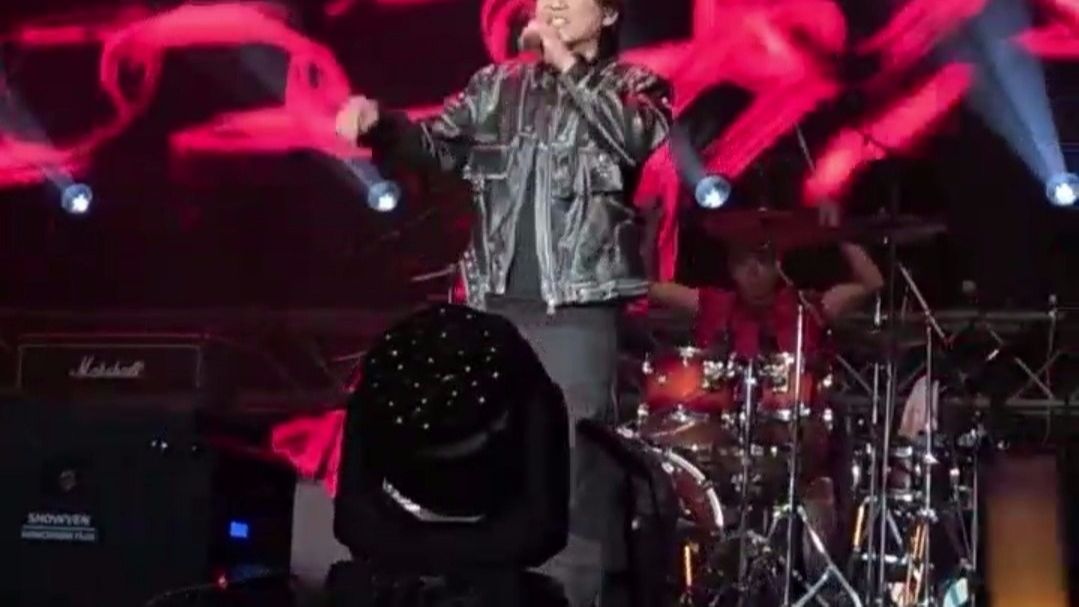 叶世荣2025.3.22你中有我演唱会大马站《岁月无声+长城》现场歌迷...