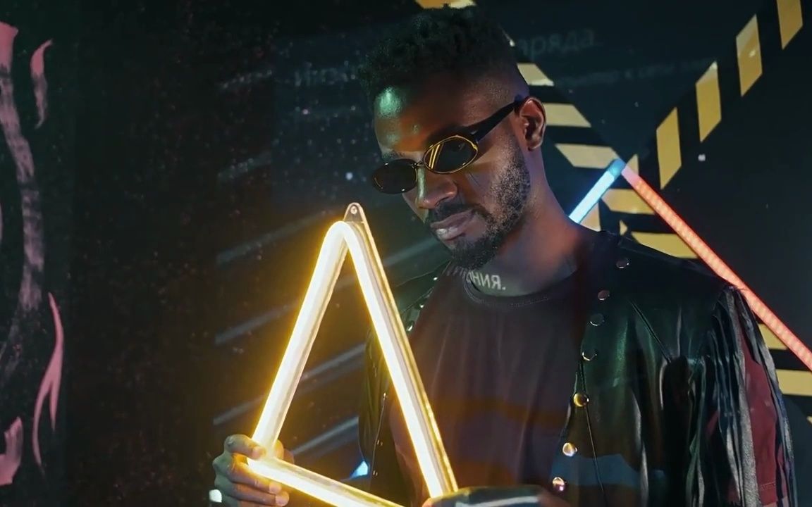 AE模板-4K逼真火焰爆炸效果人物出场运动视频包装