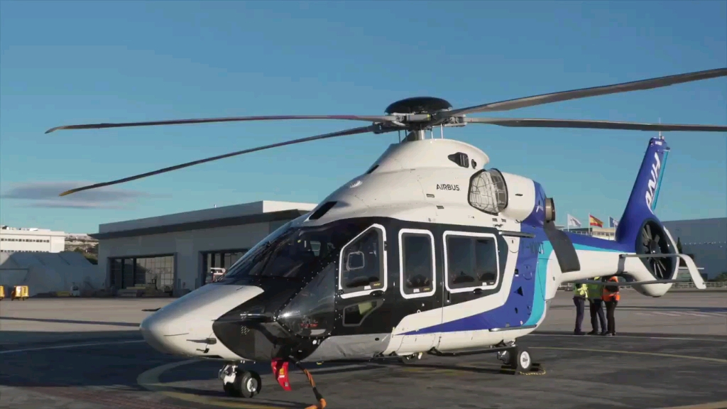 全日空ANH 空客H160直升机 首飞