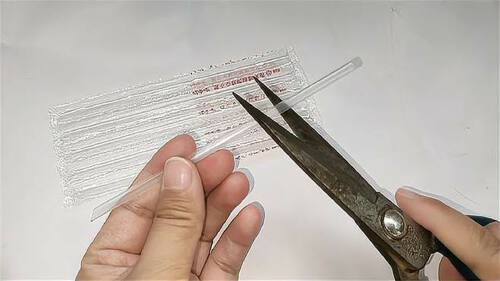 吸管别急着丢!4个超实用妙招,轻松省下几百元,赶紧收藏!