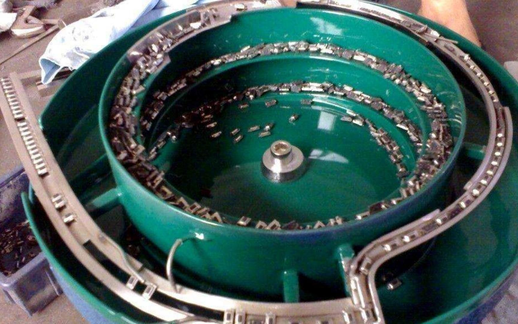 振动盘的作用是什么?振动盘的工作原理又是什么过程?