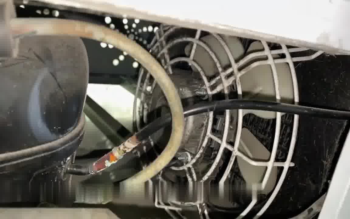 三星冰箱外壳发烫咋回事