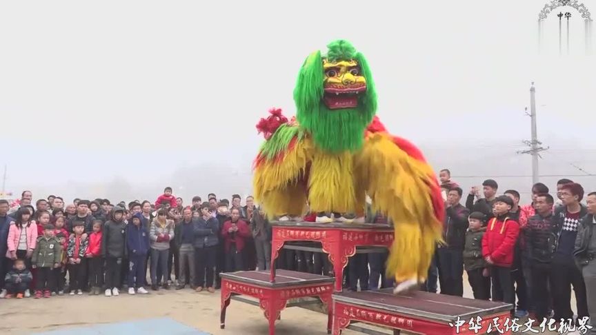 传统民俗文化北狮表演,动作神态都和南狮不同,已有一千六百多年