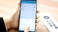不用下载其他软件, 只需打开华为手机这个开关, 锁屏桌面由你来定