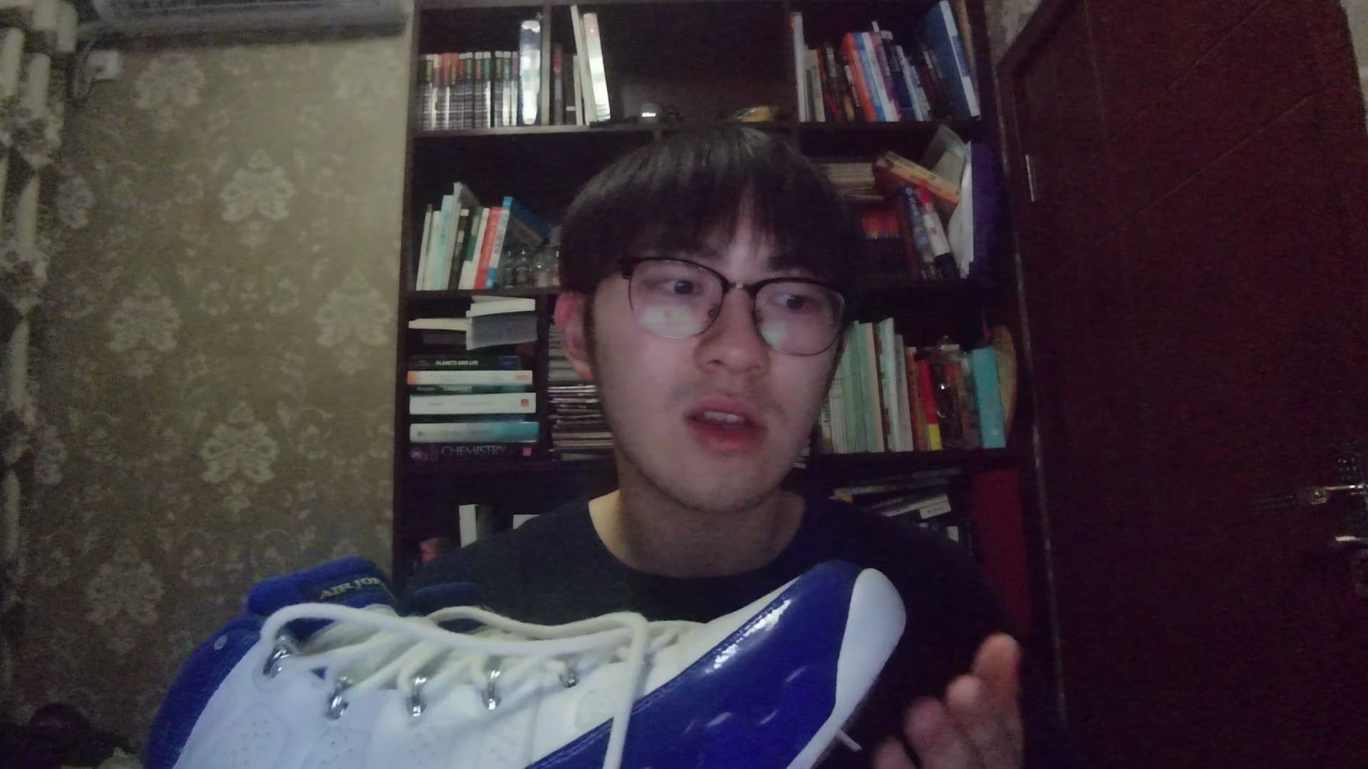 人生第一次买到了假鞋?闲鱼卖家竟然还同意退货!内含真假对比!