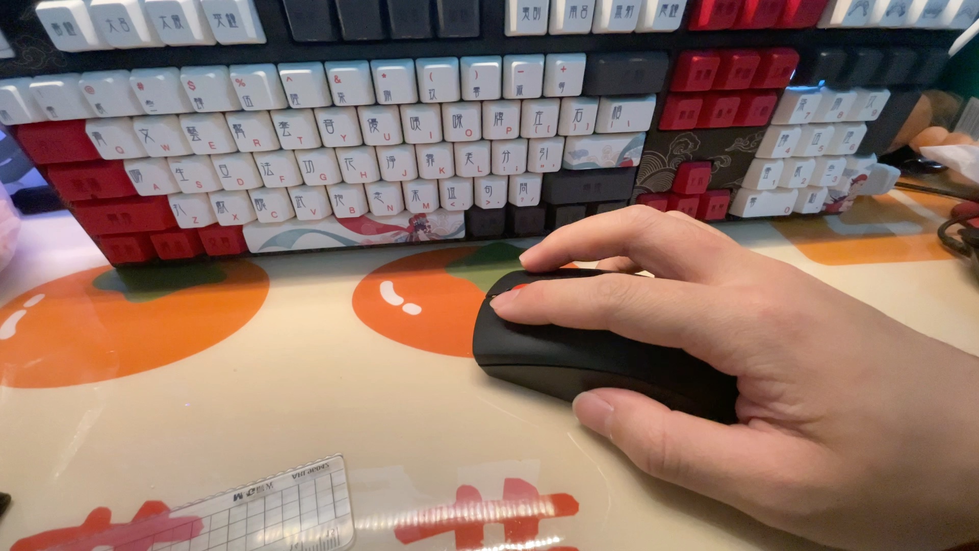 也许你想要一个能在图书馆用的静音大鼠标