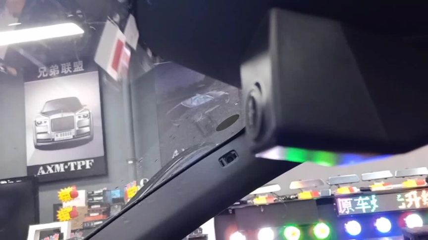 沃尔沃ⅩC6O,专用行车记录仪#碰瓷 #行车记录仪 #好好开车