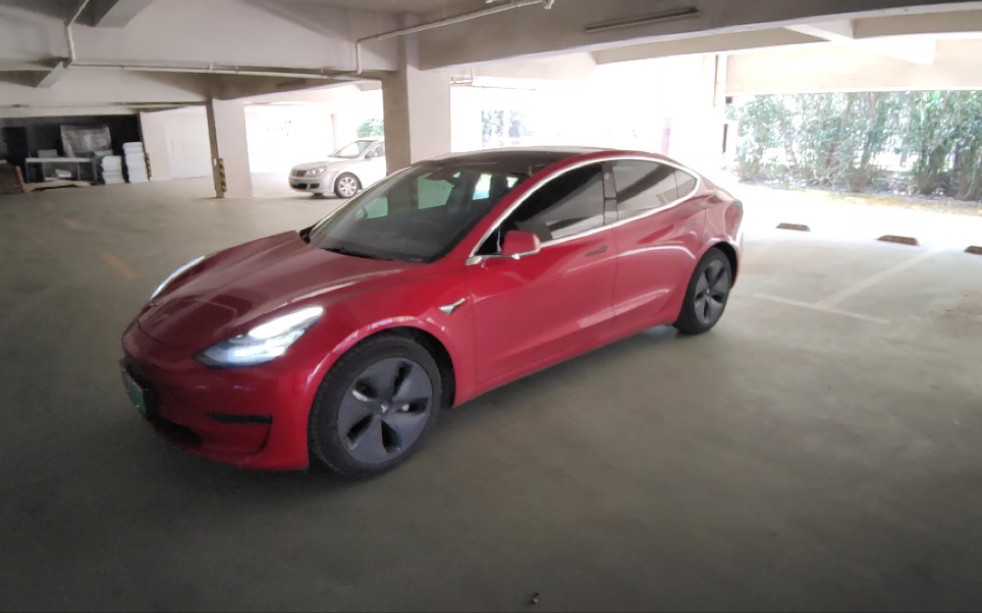 特斯拉Model 3 EAP功能之,离车后自动泊车