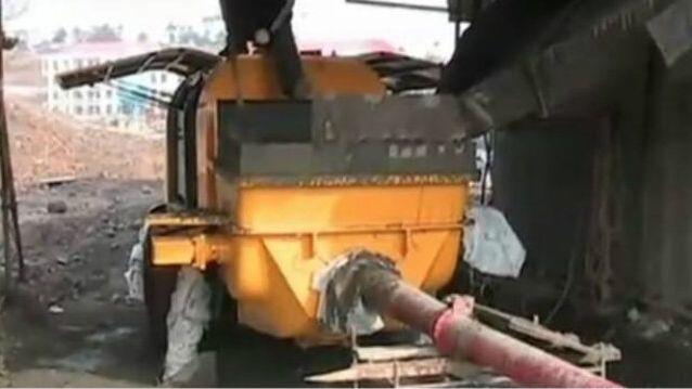 动辄几万方的大体积混凝土建筑基础怎么浇筑?现场实拍全过程