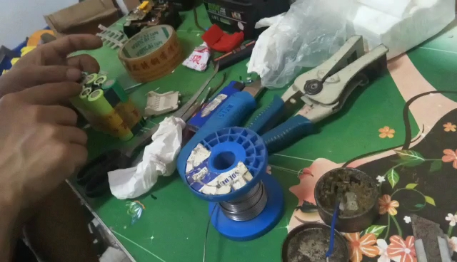 电动扳手电池维修5