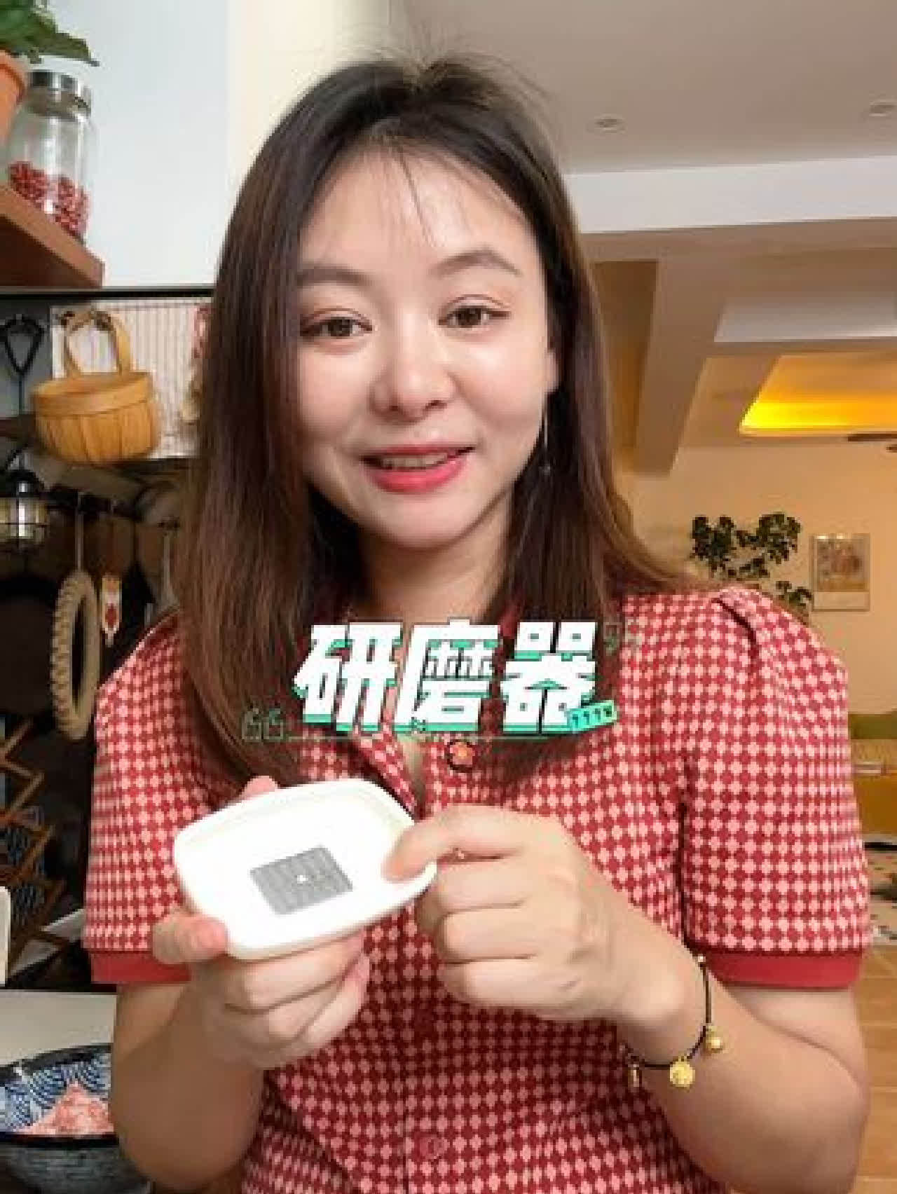 家里有不爱吃姜的小朋友,快试试这个研磨器,现用现磨食材新鲜,去腥...