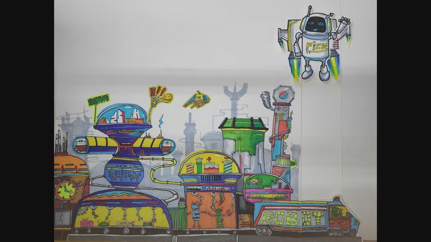 手机拍摄了两天,后期剪辑加配音,出来了一段定格动画