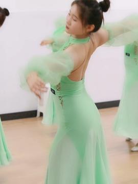 #体育舞蹈教学 #创作者中心 #创作灵感 #舞蹈