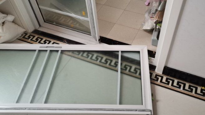 安装厨房推拉门不注意这个细节,差点酿成大祸后悔一辈子